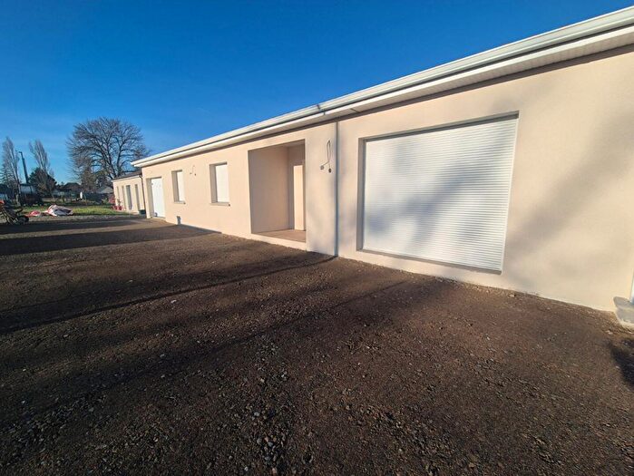 Maison à vendre - Broût-Vernet - 4 pièces - 3 chambres