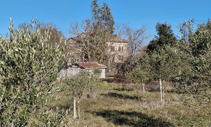 Maison à vendre - Souel - 10 pièces - 7 chambres