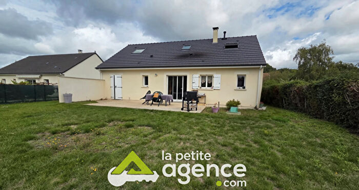 Maison à vendre - Vierzon, Bourgneuf - 6 pièces - 5 chambres