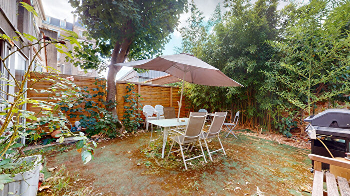 Maison à vendre - Le Raincy, Centre-ville, Mairie, Thiers - 6 pièces - 4 chambres