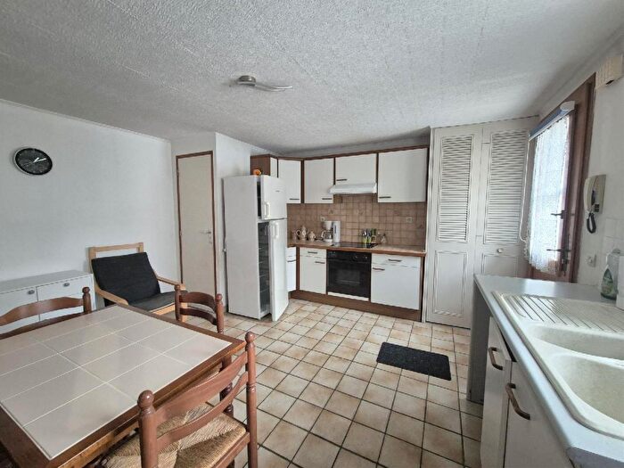 Appartement à vendre - La Ferté-Alais - 2 pièces - 1 chambre