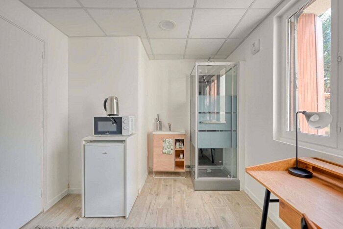 Appartement à louer - Abbaye, Créteil - 1 pièce