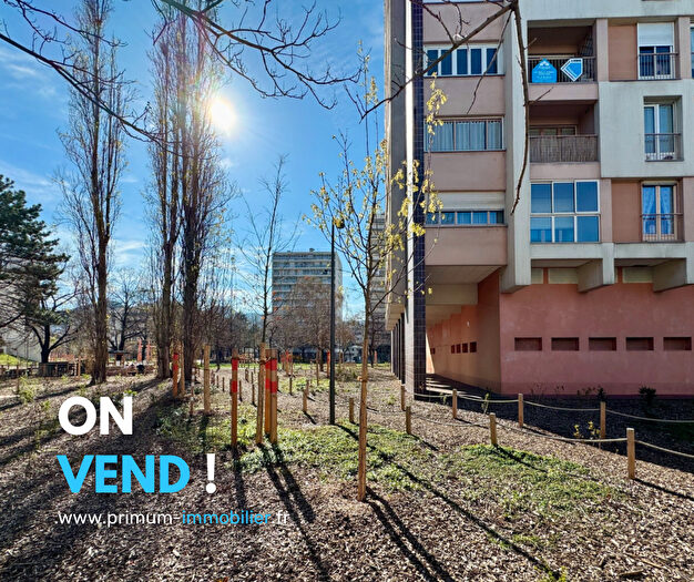 Appartement à vendre - Clermont-Ferrand, Vallières, Sallins, Poncillon - 5 pièces - 3 chambres