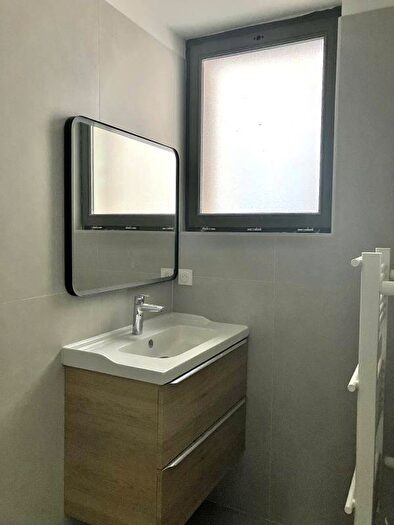 Appartement à louer - Lyon ème arrondissement - 2 pièces - 1 chambre