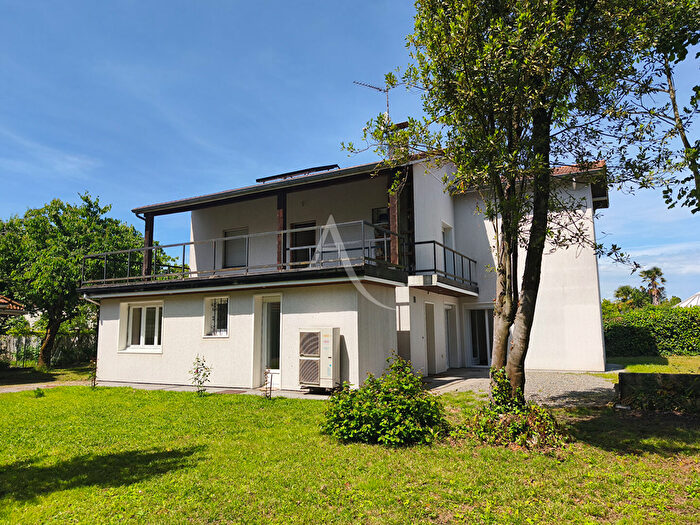 Pau, Pau Nord - Maison 11 pièces à vendre