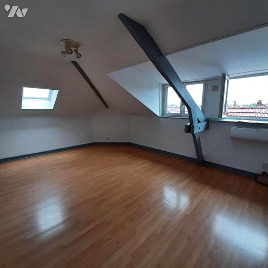 Appartement à louer - Tarbes - 3 pièces - 2 chambres