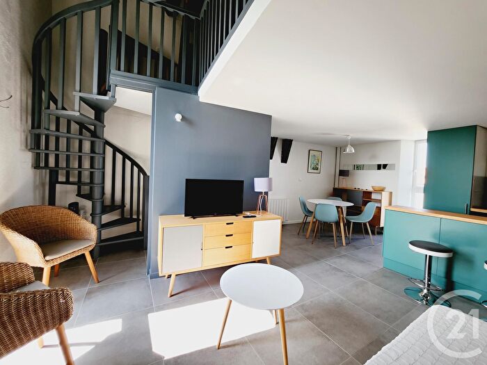 Appartement 2 pièces à louer - La Rochelle, Centre-ville, Vieux-port, Marché