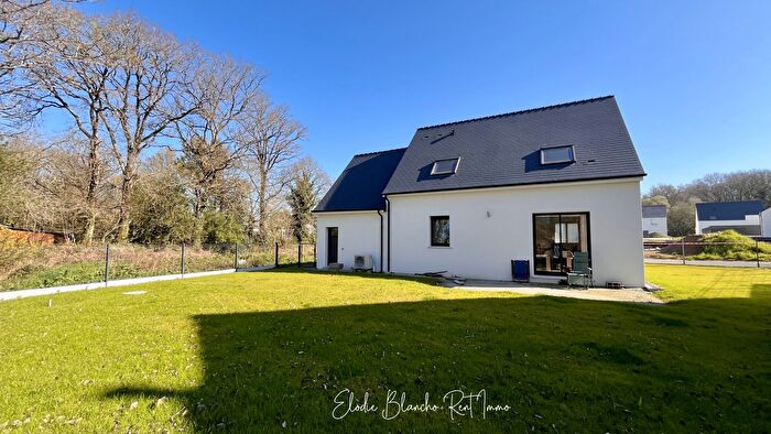 Maison à vendre - Péaule - 6 pièces - 4 chambres