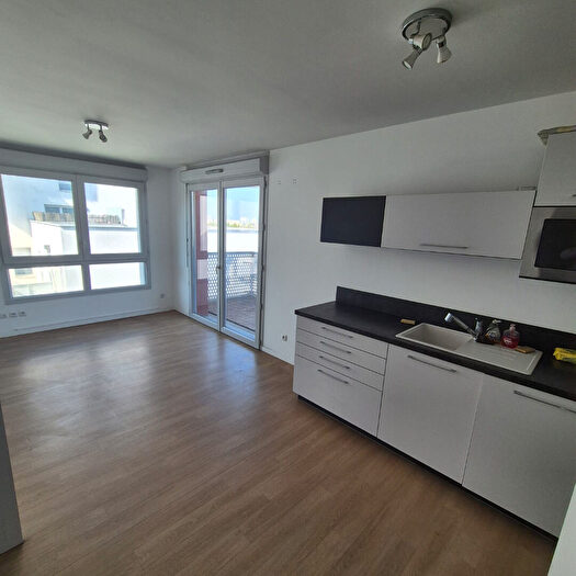 Appartement à louer - Évry, Bois Sauvage - 3 pièces - 2 chambres