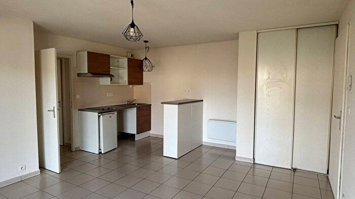 Appartement 2 pièces à louer à Hauterive