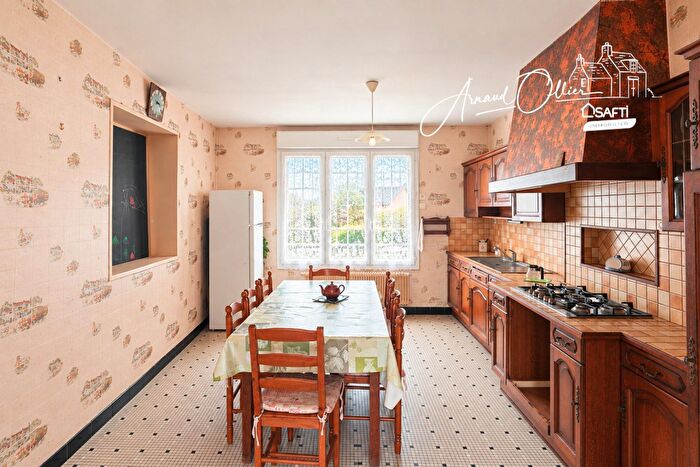Maison 6 pièces à Plouvien, à vendre