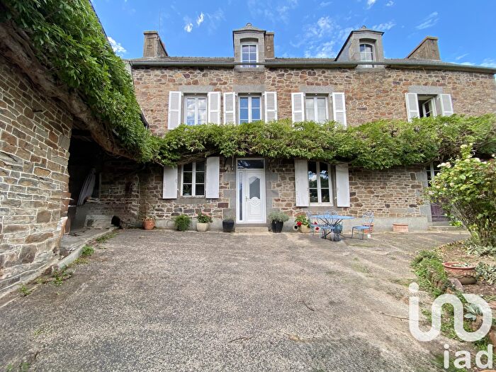 Maison à vendre - Pleudihen-sur-Rance - 6 pièces - 4 chambres