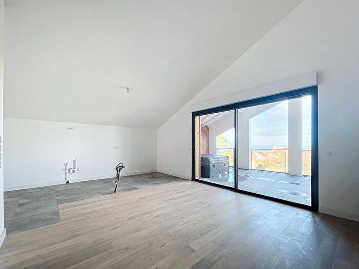 Biarritz, Milady, Colline, Beaurivage : Appartement 4 pièces à louer