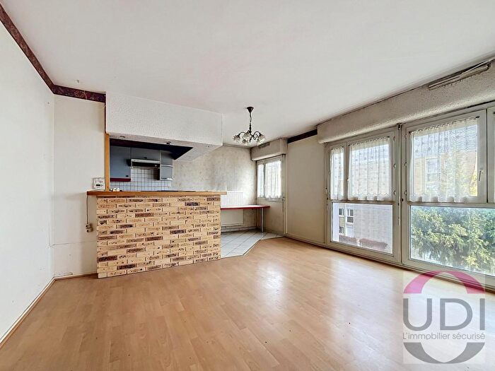 Appartement 4 pièces à vendre - Corbeil-Essonnes, Pressoir, Prompt