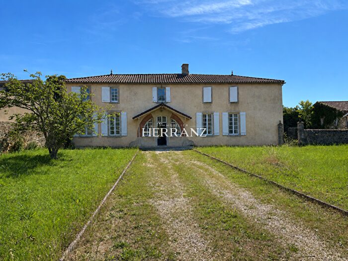 Gornac - Maison 8 pièces à vendre