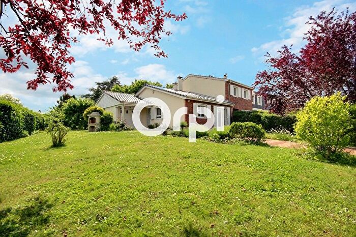 Maison 4 pièces à Élancourt, Le Berceau, Les Réaux, La Commanderie, à vendre