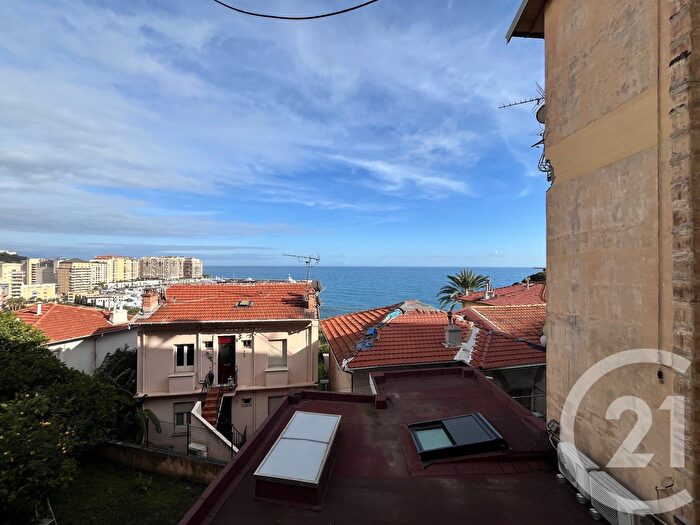 Appartement à louer - Cap-dAil - 2 pièces - 1 chambre