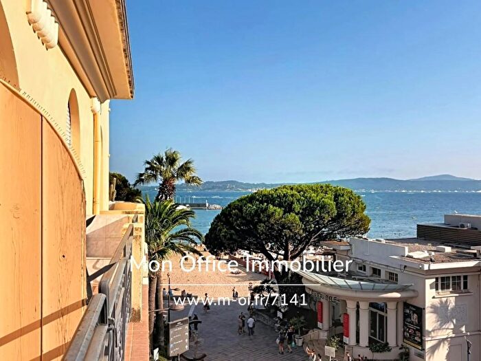 Appartement 4 pièces à vendre - Sainte-Maxime, Centre-ville, Pléiades