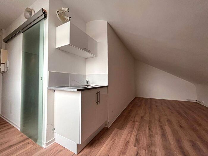 Appartement à louer - Centre République, Armentières - 1 pièce