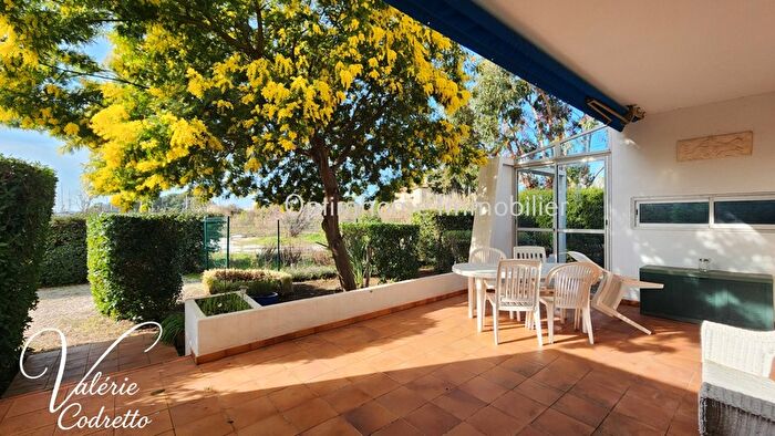 Appartement à vendre - Hyères, Ayguade, Salins - 3 pièces - 2 chambres