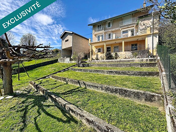 Maison à vendre - Coublevie - 5 pièces - 3 chambres