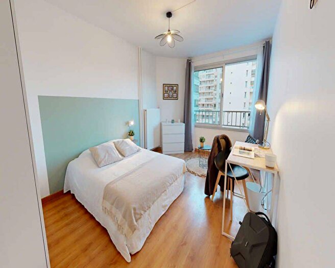 Appartement 4 pièces à louer à Garches