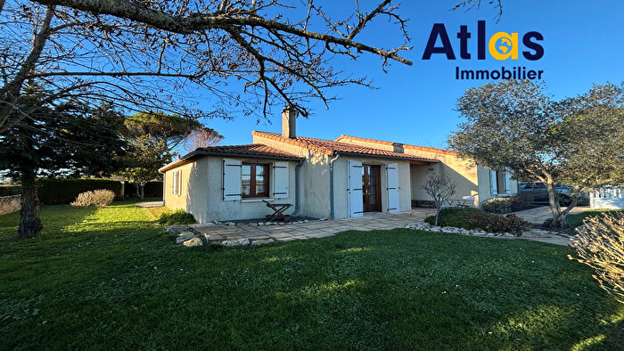 Maison à vendre - Vouillé - 6 pièces - 3 chambres