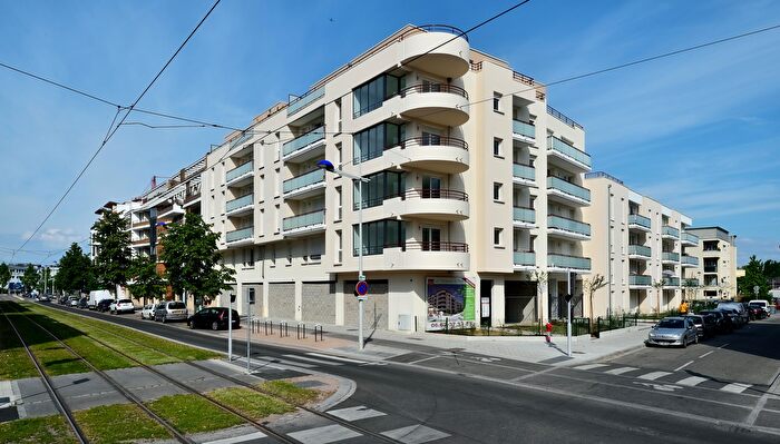 Strasbourg, Poteries, Clos des Ecrivains : Appartement 2 pièces à louer