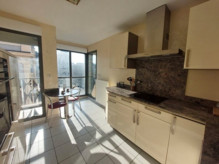 Saint-Étienne, Centre-ville, Peuple, Chavanelle : Appartement 3 pièces à louer