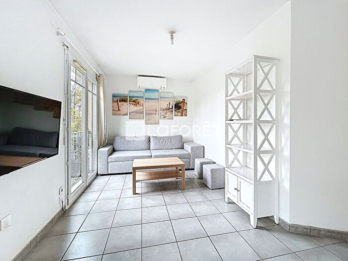 Appartement à louer - Bruges, Ausone, La Hutte, Le Grand Darnal - 2 pièces - 1 chambre