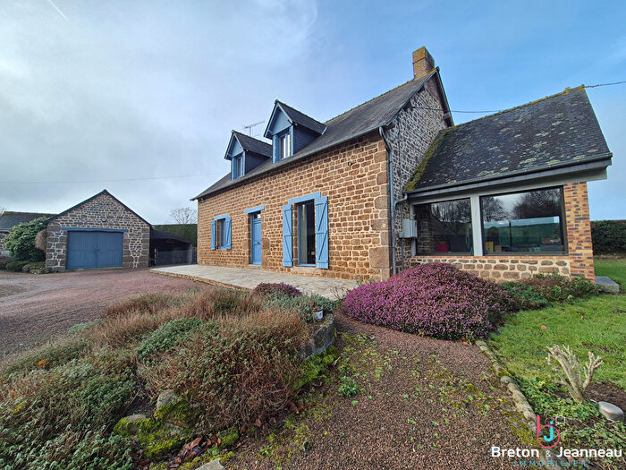 Maison à vendre - Lassay-les-Châteaux - 5 pièces - 3 chambres