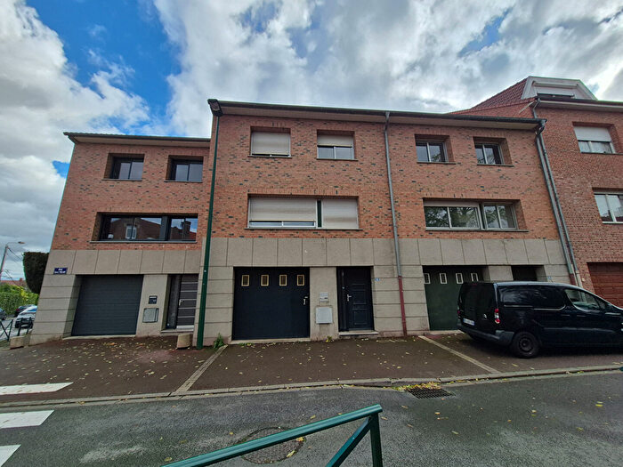 Maison à vendre - Lens, Est - 5 pièces - 3 chambres