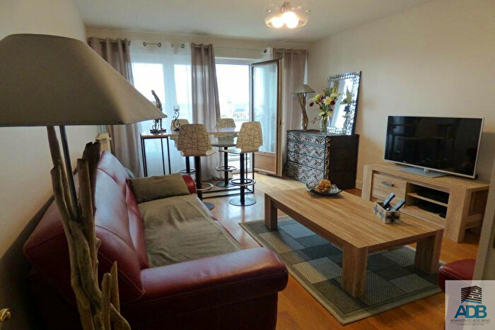 Appartement 2 pièces à Roanne, Centre-ville, Varenne, à louer
