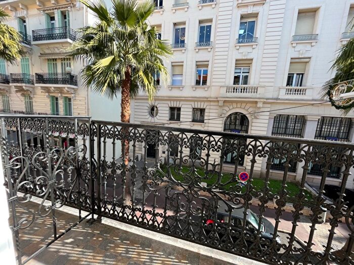 Appartement 1 pièce à louer - Cannes, Centre-ville