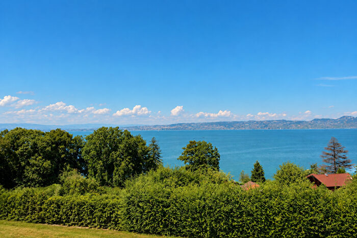 Maison 4 pièces à Lugrin, à vendre