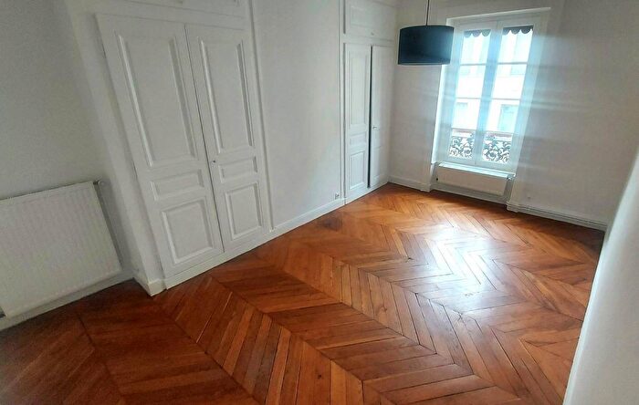 Appartement à louer - Presquîle, Centre ville, Cordeliers, Lyon ème arrondissement - 3 pièces - 2 chambres