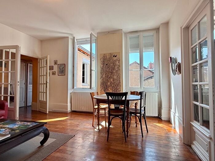 Appartement 7 pièces à Dijon, Centre-ville, à vendre
