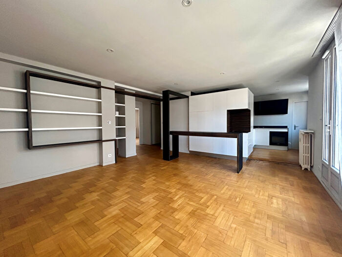 Appartement à vendre - Poitiers, Centre-ville - 3 pièces - 2 chambres