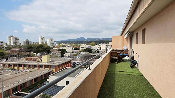 Appartement à louer - Saint Jean, La Seyne-sur-Mer - 3 pièces - 2 chambres