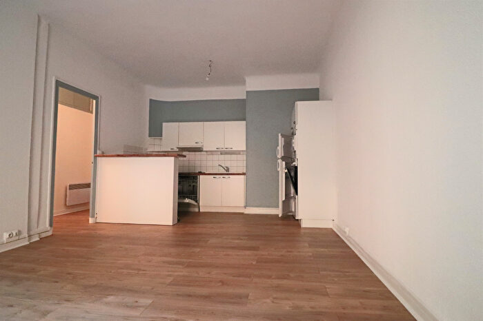 Appartement à louer - Marseille er , Opéra - 2 pièces - 1 chambre