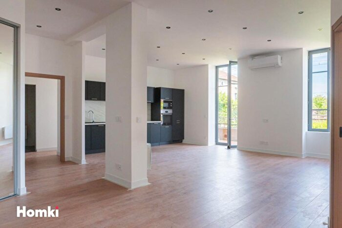 Saint-Georges-de-Reneins : Appartement 4 pièces à vendre