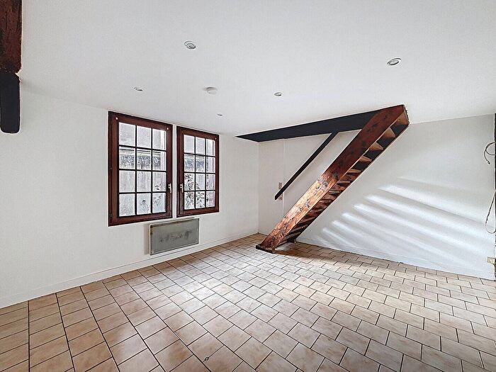 Appartement à louer - Centre Ville, Dreux - 3 pièces - 2 chambres