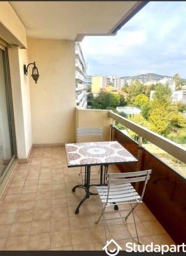 Pont Dulys, Antibes - Appartement 1 pièce à louer