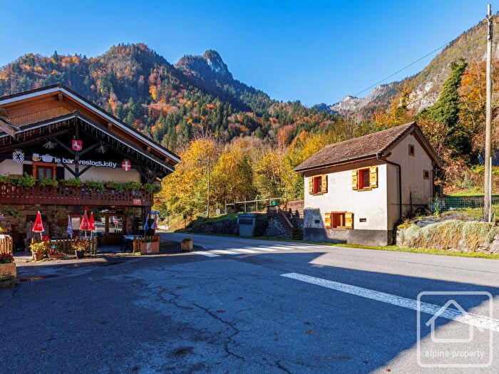 Maison 3 pièces à La Vernaz, à vendre