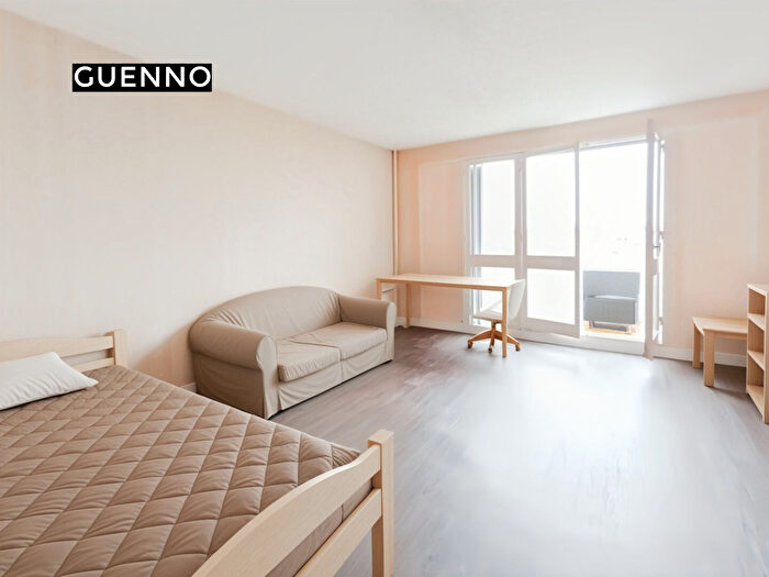 Appartement à vendre - Quartiers Nord-Ouest, Villejean - 3 pièces - 3 chambres