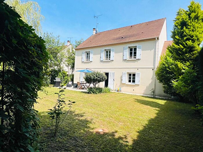 Maison à louer - Andilly - 7 pièces - 5 chambres