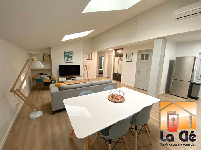 Appartement à louer - Agen - 3 pièces - 2 chambres