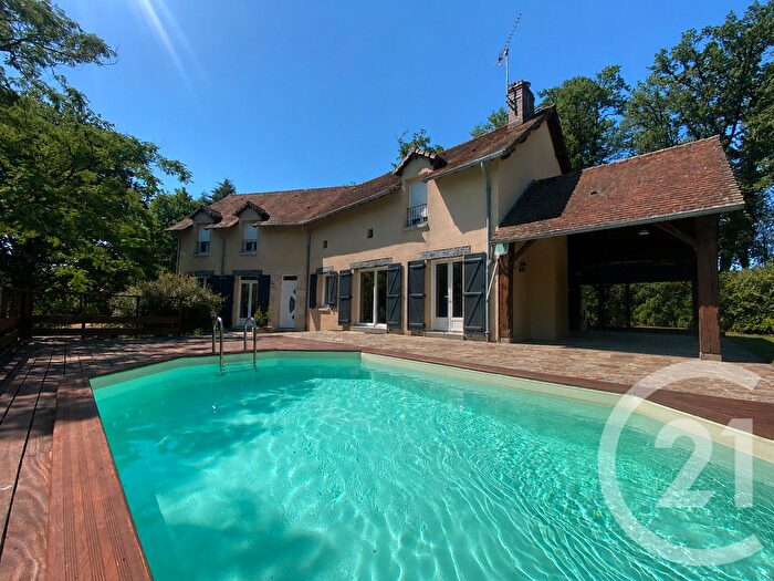 Maison 6 pièces à Saint-Junien, à vendre