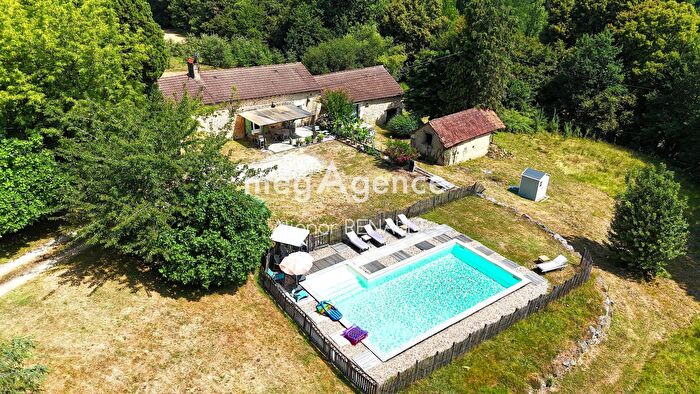 Maison 6 pièces à Salon, à vendre