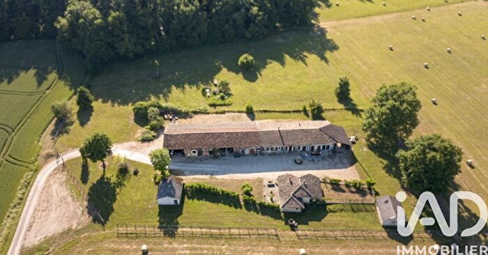 Maison 7 pièces à vendre - Saint-Étienne-du-Bois
